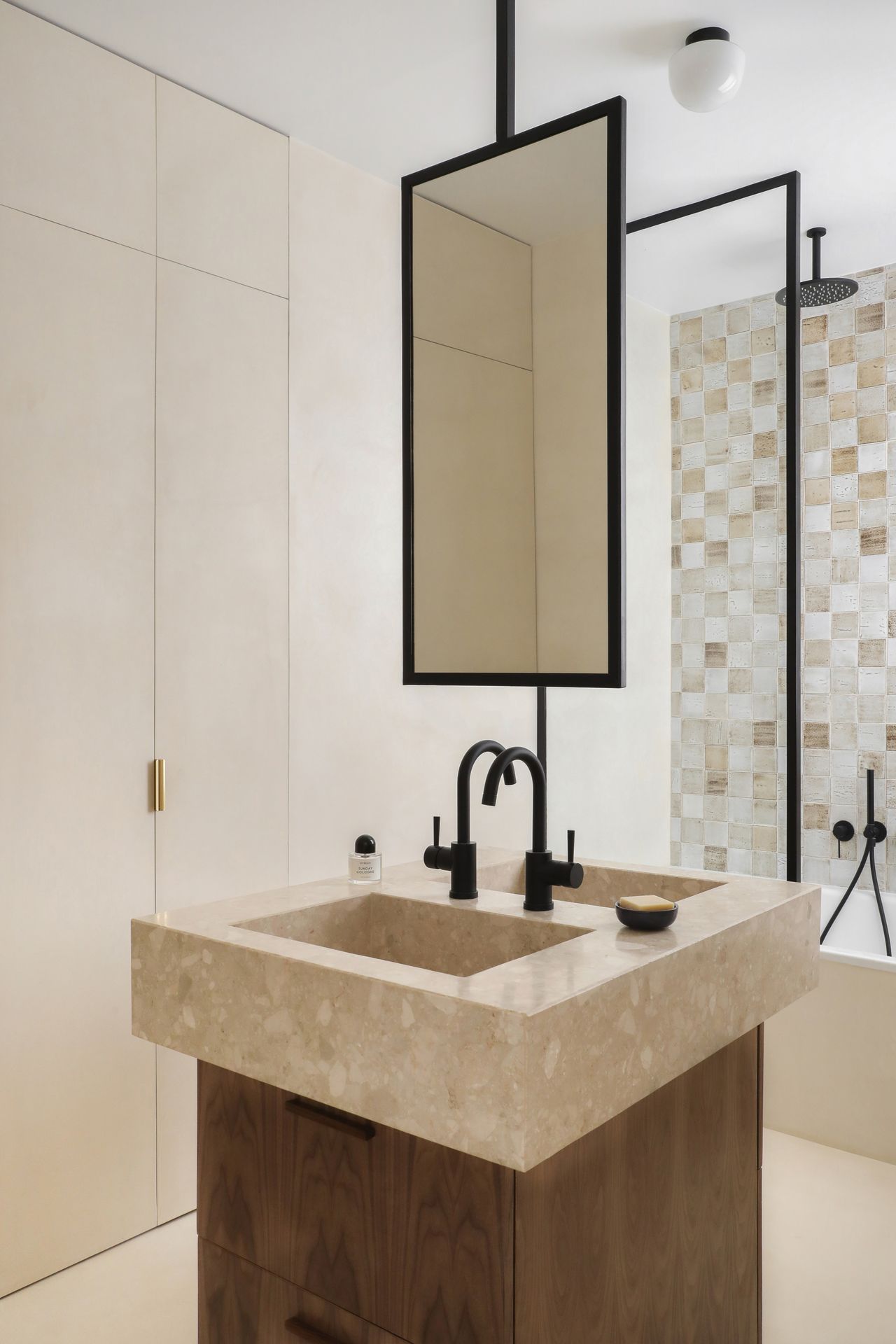 The freestanding basins trend frees up your bathroom floor | Livingetc