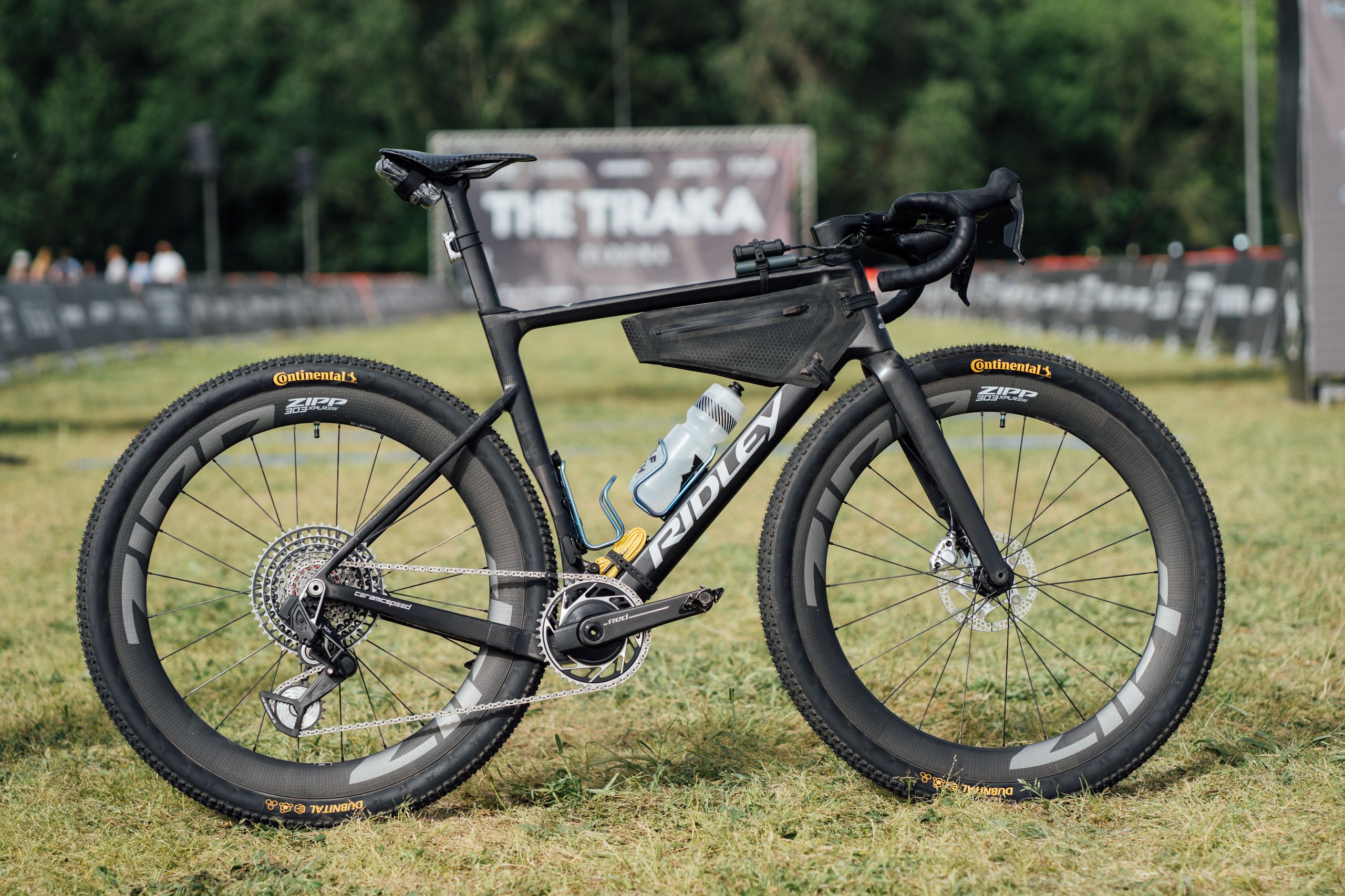 The Traka mega tech gallery: Mountain bike tech, custom bikes, and ...