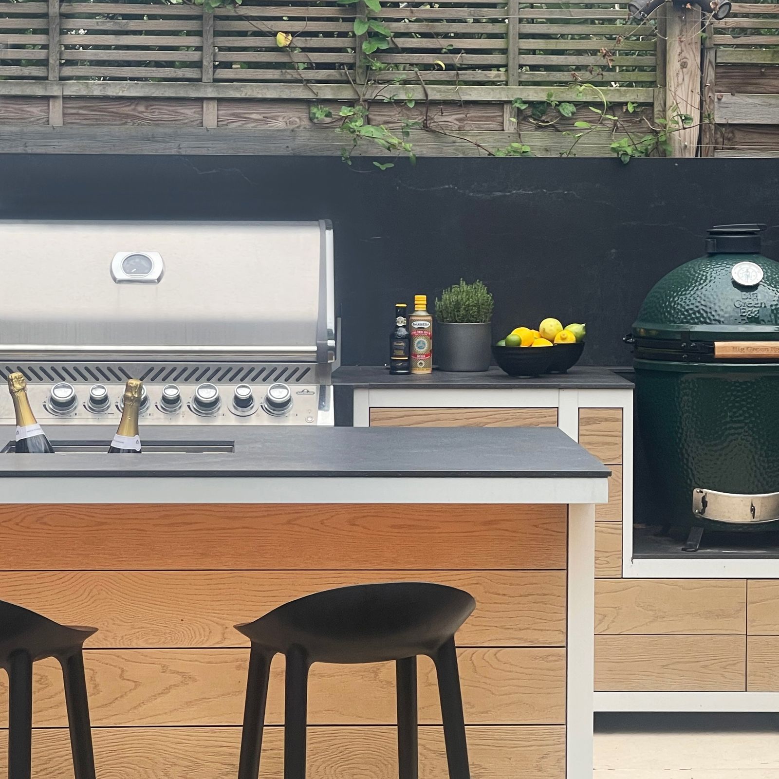 Outdoor kitchen island ideas to take alfresco cooking up a notch ...