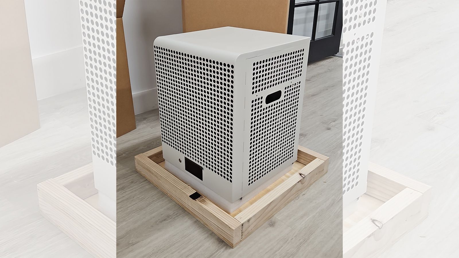 TinyBox AI accelerator now available starting at $15k, available in AMD 7900XTX and Nvidia RTX ...