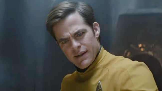 Star Trek Into Darkness’ Alice Eve Defends That Controversial Underwear ...
