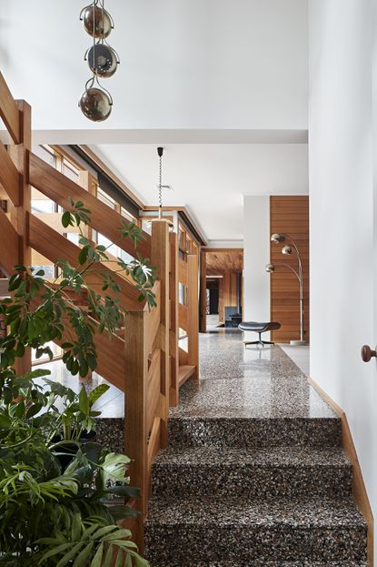 5 entryway Feng Shui rules you should really be following