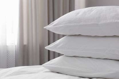 10 Types of Pillows — The Fillings You Need to Know | Livingetc