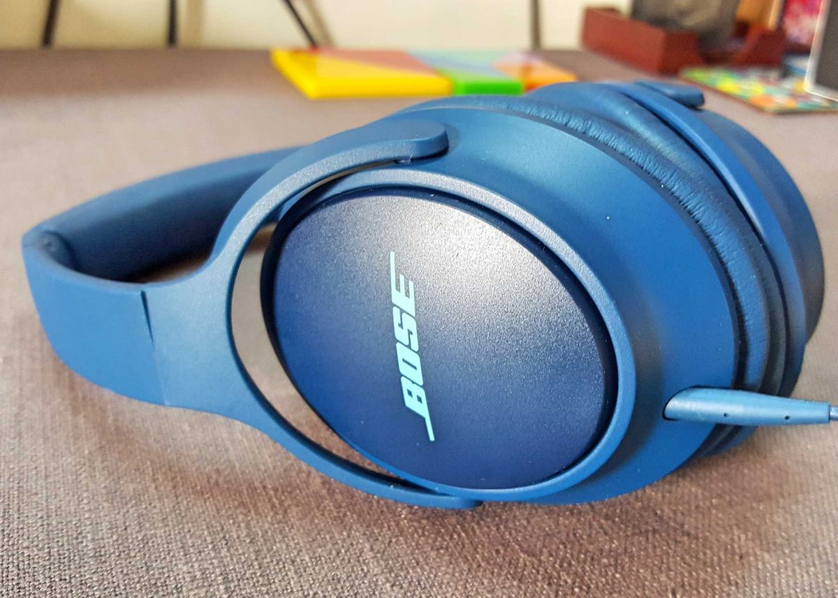 Review: Bose SoundTrue around-ear headphones II | Windows Central
