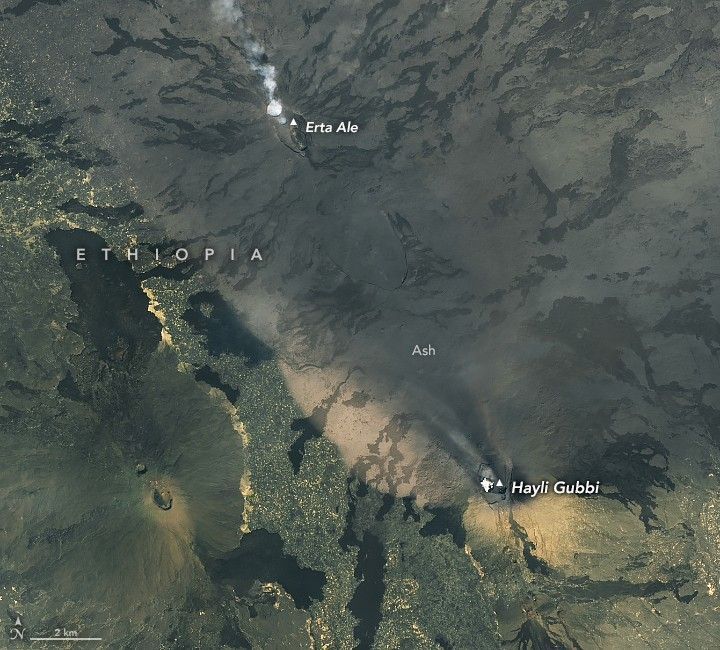 Satellite watches volcano spew ash over Middle East photo of the day ...