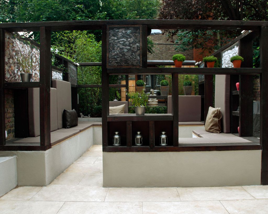 Landscaping with railroad ties: 10 clever ways to use them | Gardeningetc