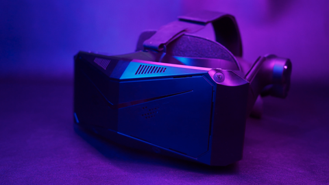 Pimax’s new VR headset can swap between QLED and OLED displays – but ...