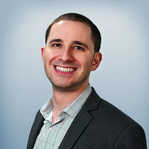 When to fertilize azaleas: expert tips for healthy plants