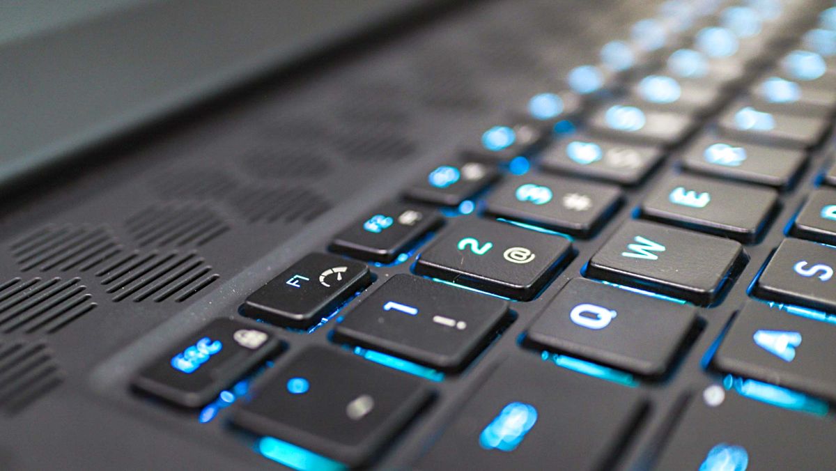 Alienware m17 R5 review | Tom's Guide