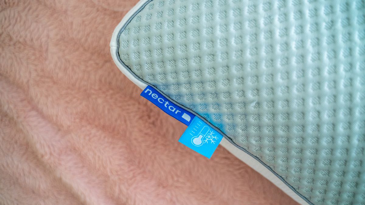 Nectar Graphite Pillow review | TechRadar