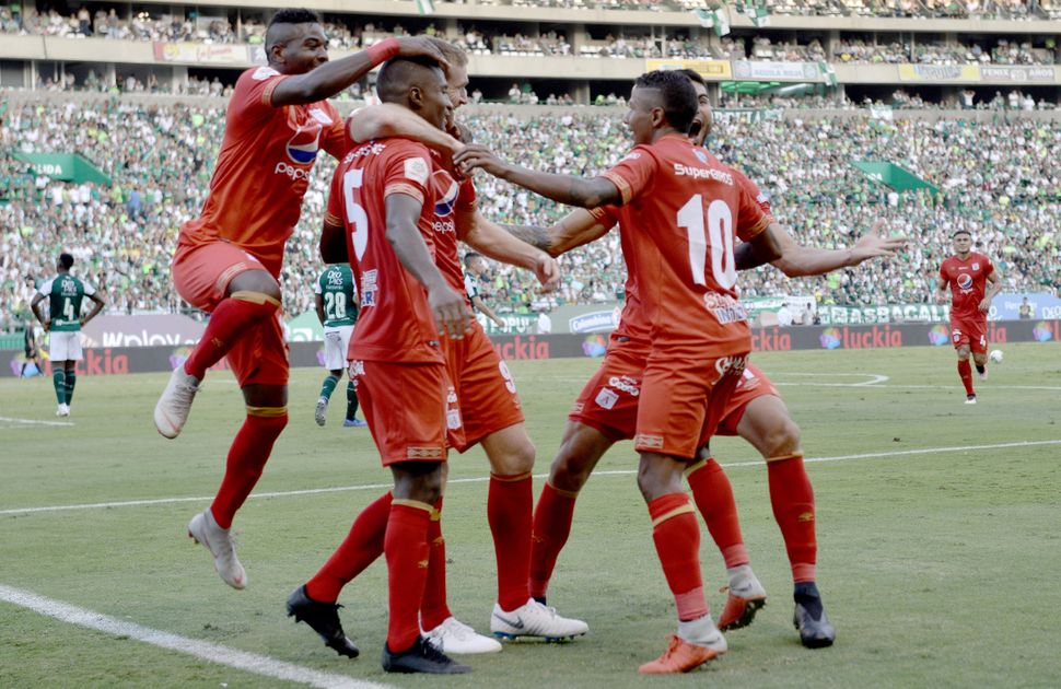 Famous teams that play in red | FourFourTwo