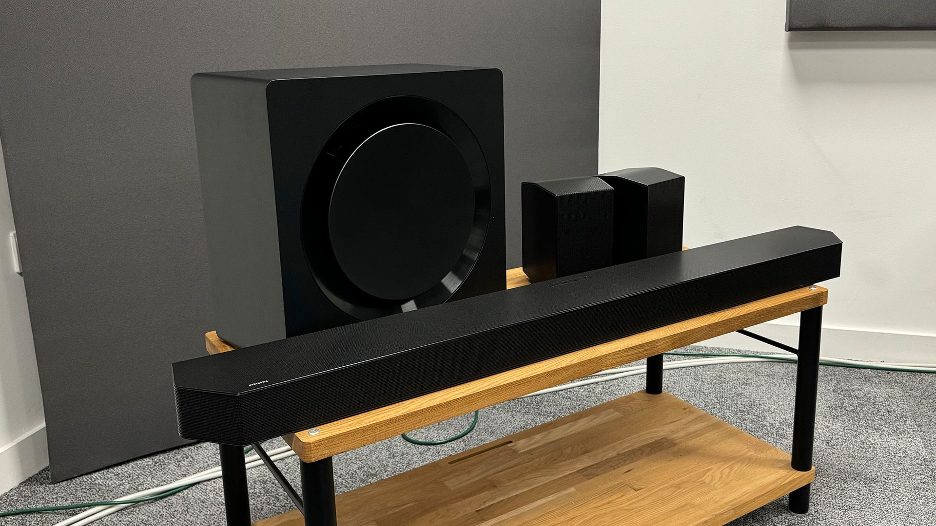The five-star Samsung Q990D soundbar plummets to just over £800 | What ...