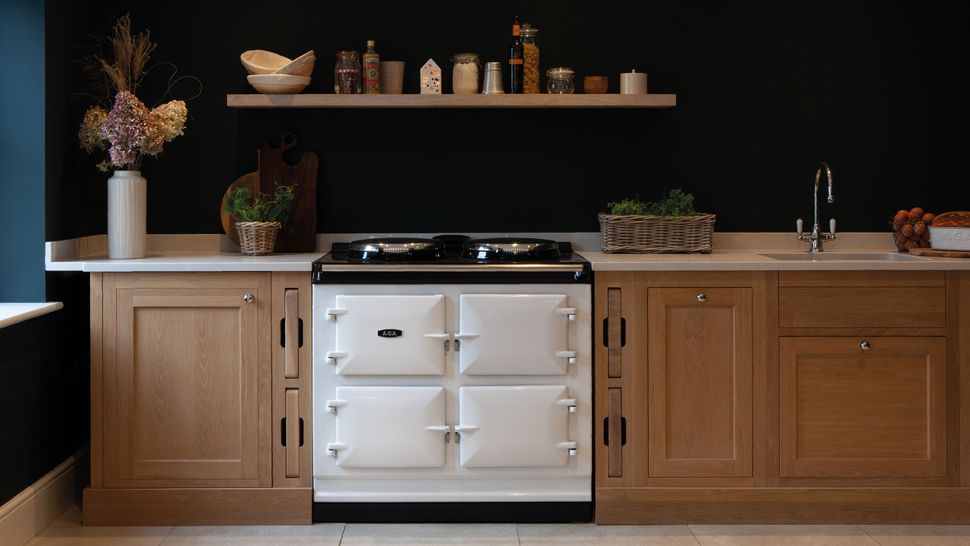 What is a range cooker and is this the best option for you? | Homebuilding