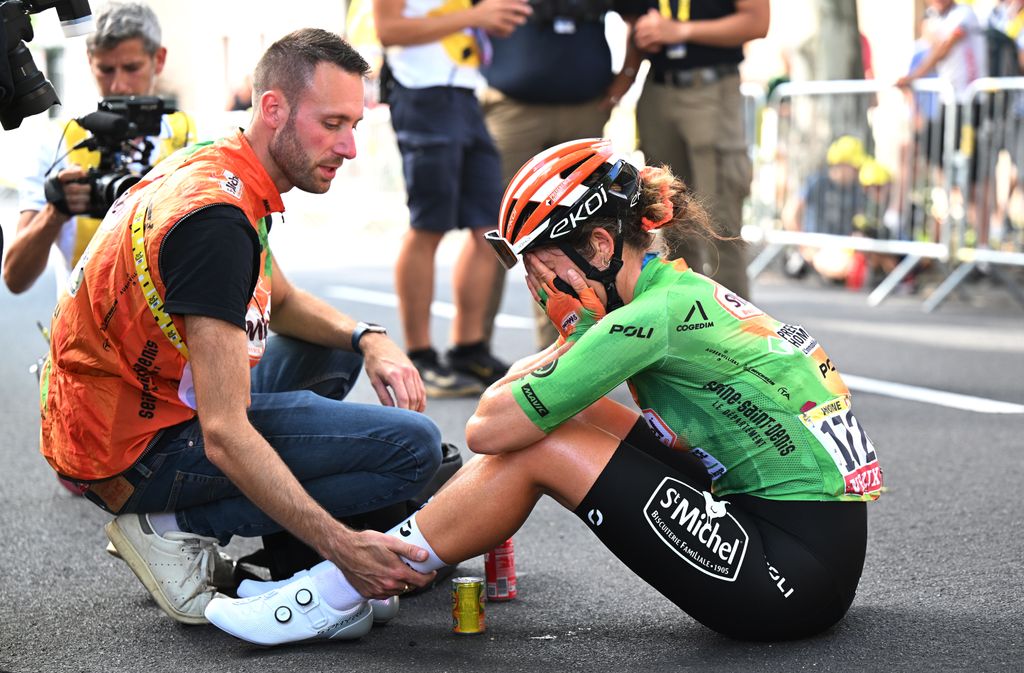 Meet Amy Hudson, who just completed all 21 stages of the Tour de France ...