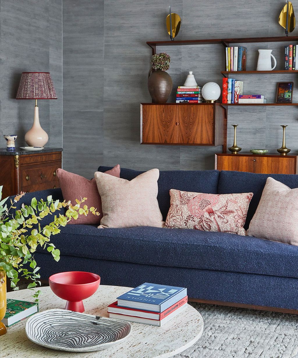 7 collectibles interior designers look for when antique shopping ...