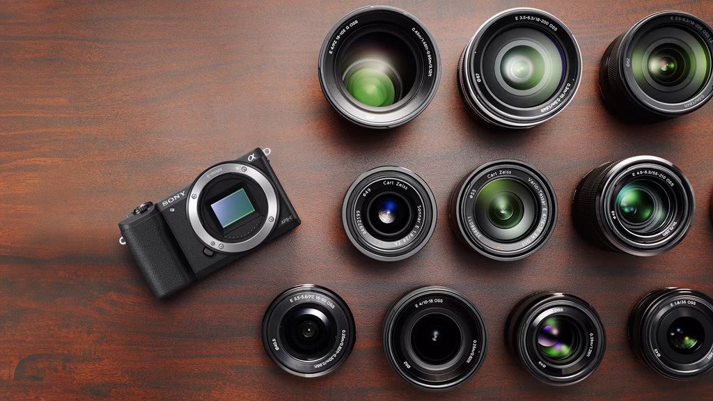 The tiny Sony Alpha 5100 is blowing up online – are folks looking for a ...