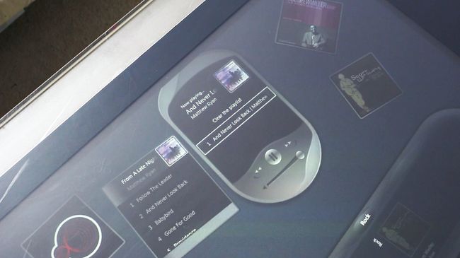 Retro review: Microsoft's 2008 Surface 'coffee table' in 2017 | Windows ...