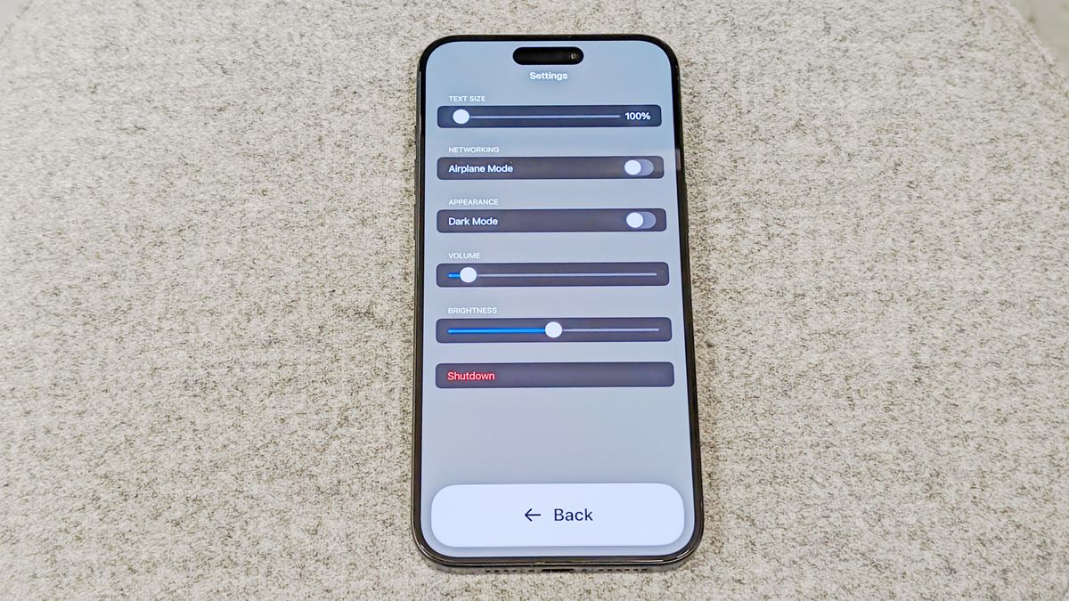 I tried Apple’s alternative iPhone interface in iOS 17 — here’s what ...