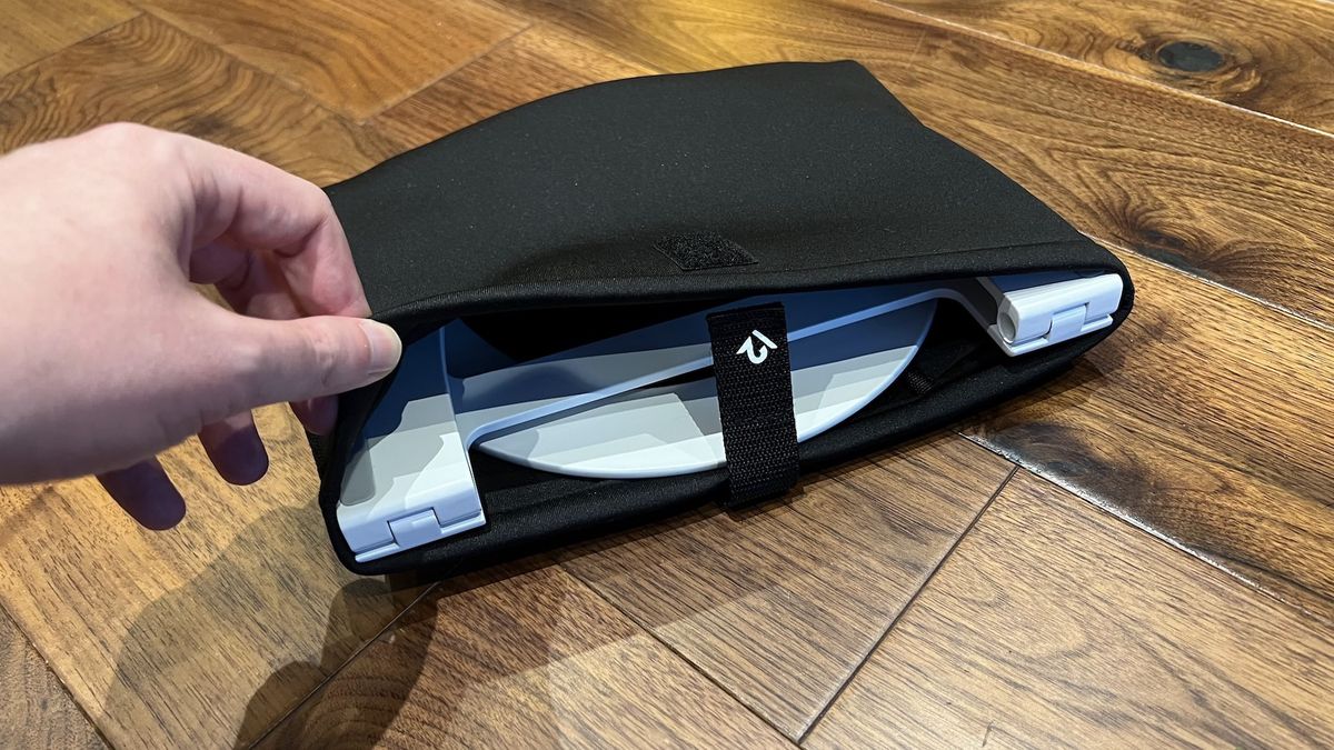 Twelve South Curve Flex MacBook stand review: Elegant desk ergonomics ...