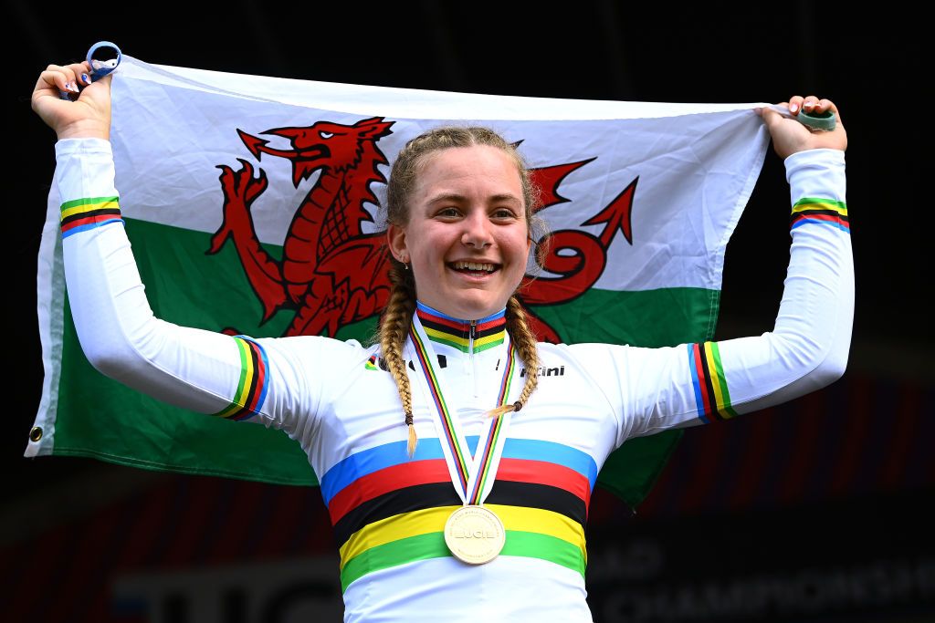 Zoe Bäckstedt ready for World Championship road race defence after time ...