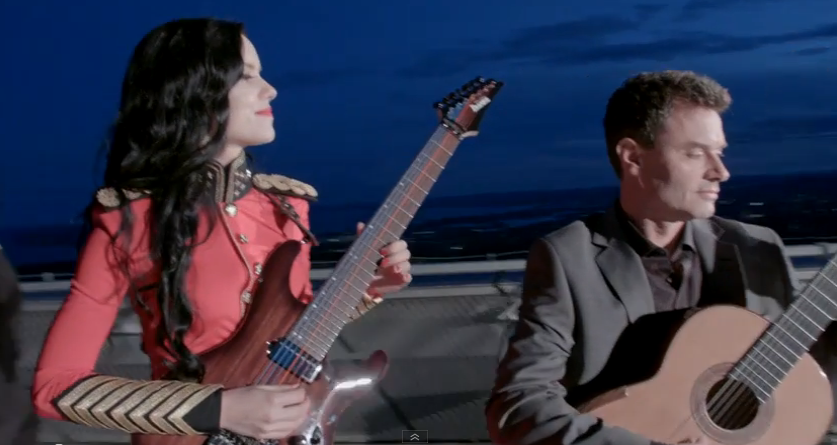 The Commander-In-Chief and Craig Ogden Play "Por una Cabeza" —Video ...