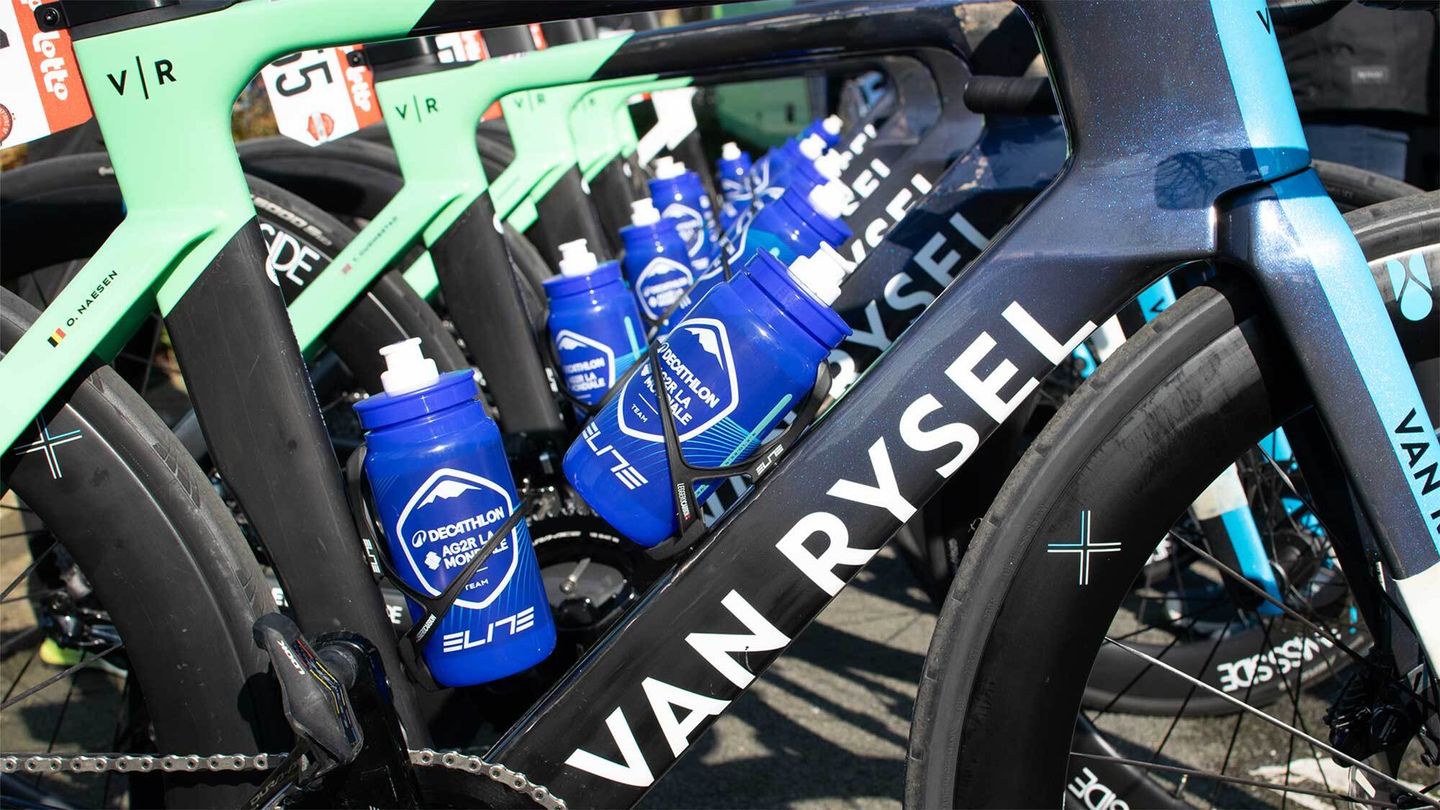 Opening Weekend tech gallery part 2: Unreleased bikes, brand new tyres ...