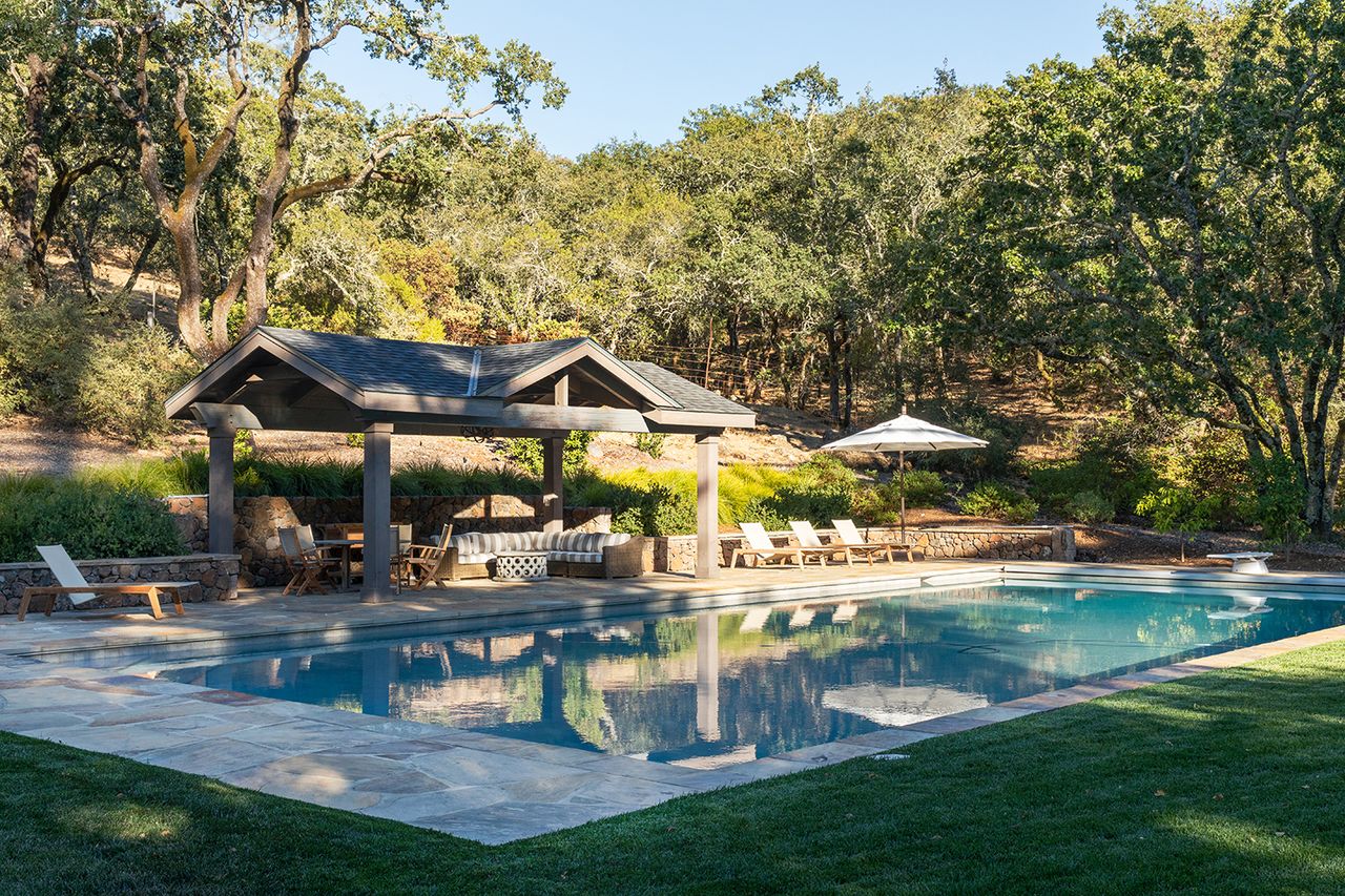 This Sonoma farmhouse has a warming summer style that lasts all year ...