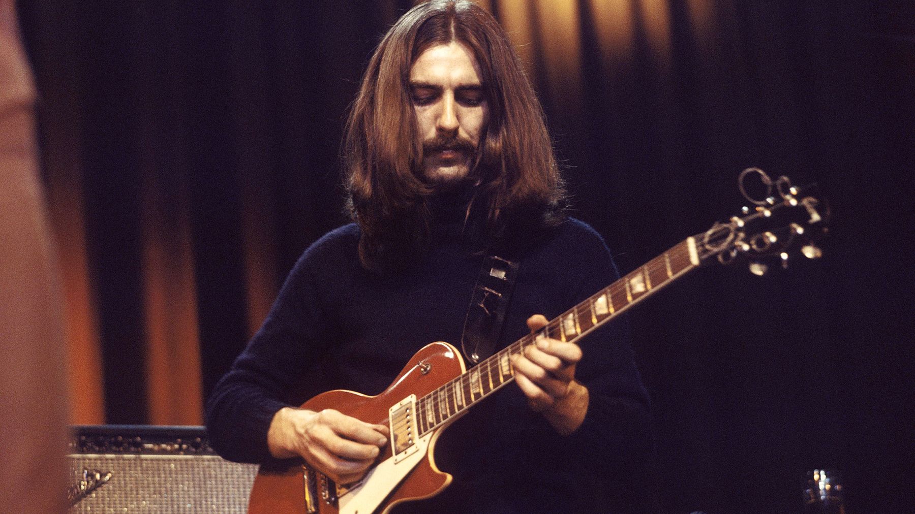“The guy jumped in a car, drove to Guadalajara and kidnapped my guitar ...