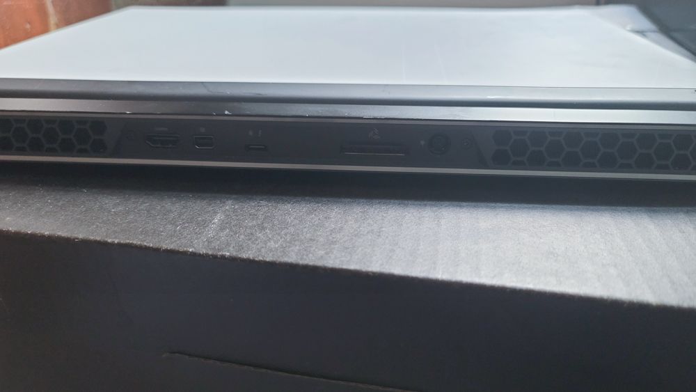 Alienware m17 R4 (late 2021) review | Laptop Mag