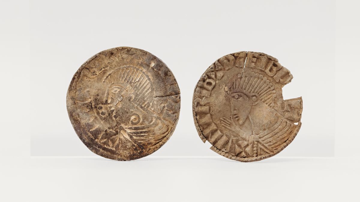 Viking 'piggy bank' hoard discovered on Isle of Man | Live Science