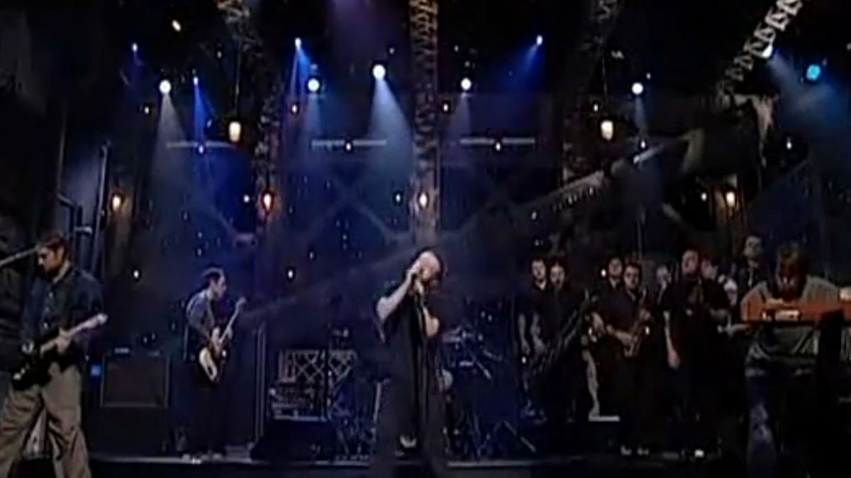 32 Of The Most Memorable Musical Guests In SNL History | Cinemablend