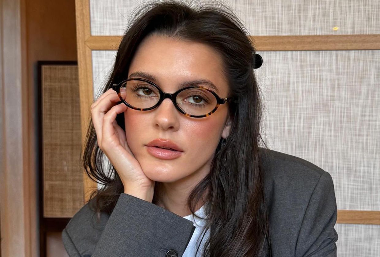 20 Chic Eyeglasses Frames, From Miu Miu Model to Gabriette Coded | Who ...