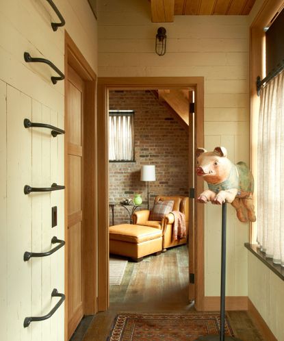 I'm an interior designer and this is how I use artwork | Homes and Gardens