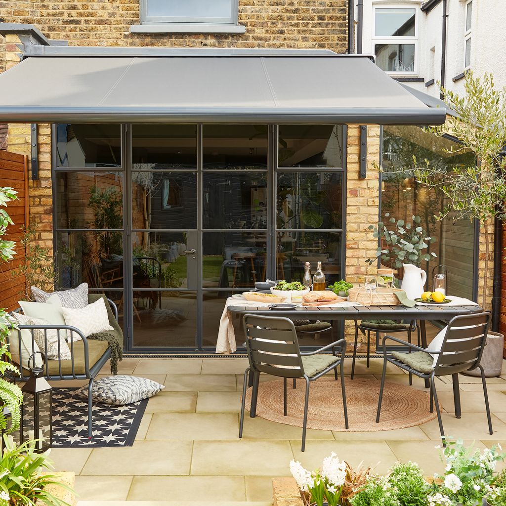 10 south-facing garden ideas for the perfect sunny plot | Ideal Home