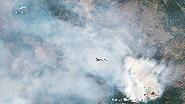 California's Caldor Fire seen from space in harrowing satellite images ...