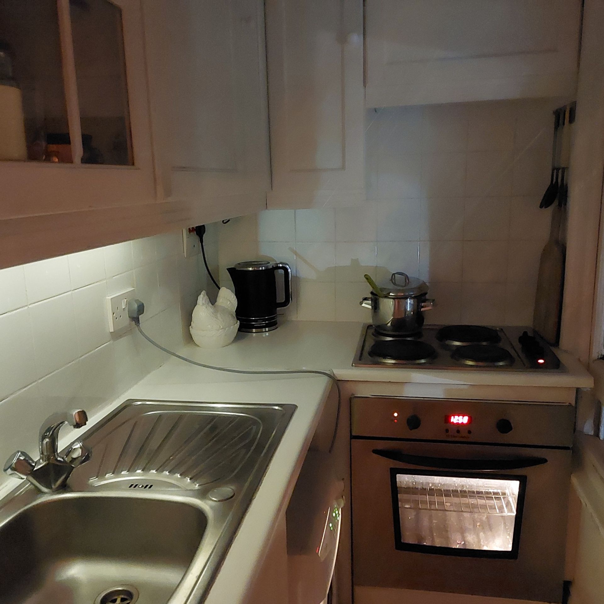 This smart Primark lighting hack only costs £1.50 | Ideal Home