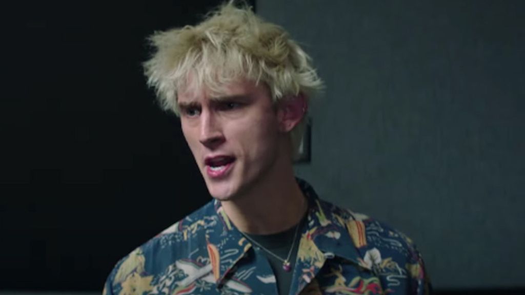 MGK Made A Joke About His Sex Life During A Concert, And A Racecar ...