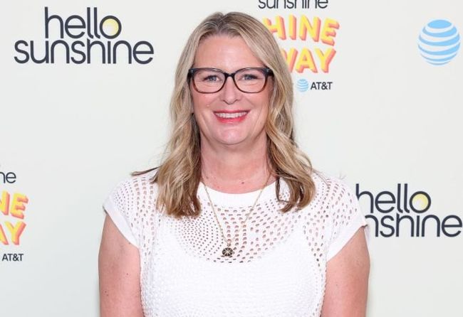 The Women: plot and everything we know, Kristin Hannah movie | What to ...