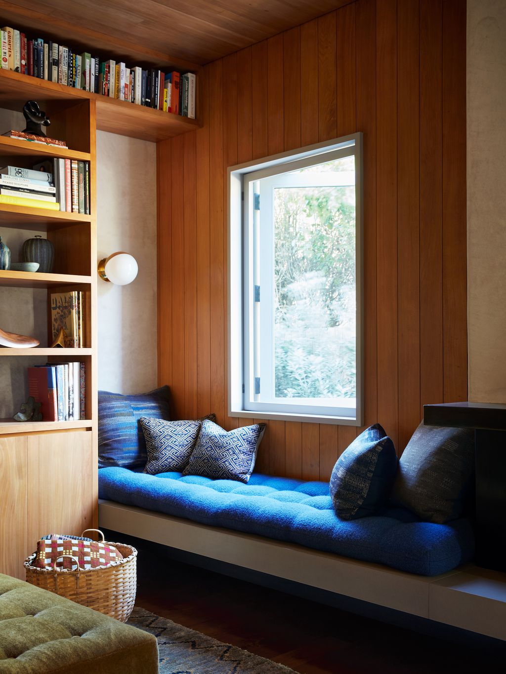 10 perfect den ideas - how designers create relaxed retreats | Livingetc