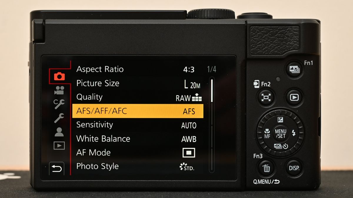 Panasonic Lumix TZ99 / ZS99 review: a pocket-sized point-and-shoot ...