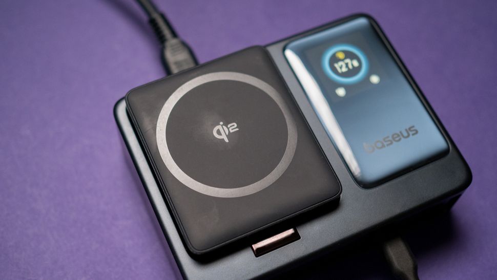 Baseus Nomos review: An outstanding 140W 5-in-1 charging station with ...