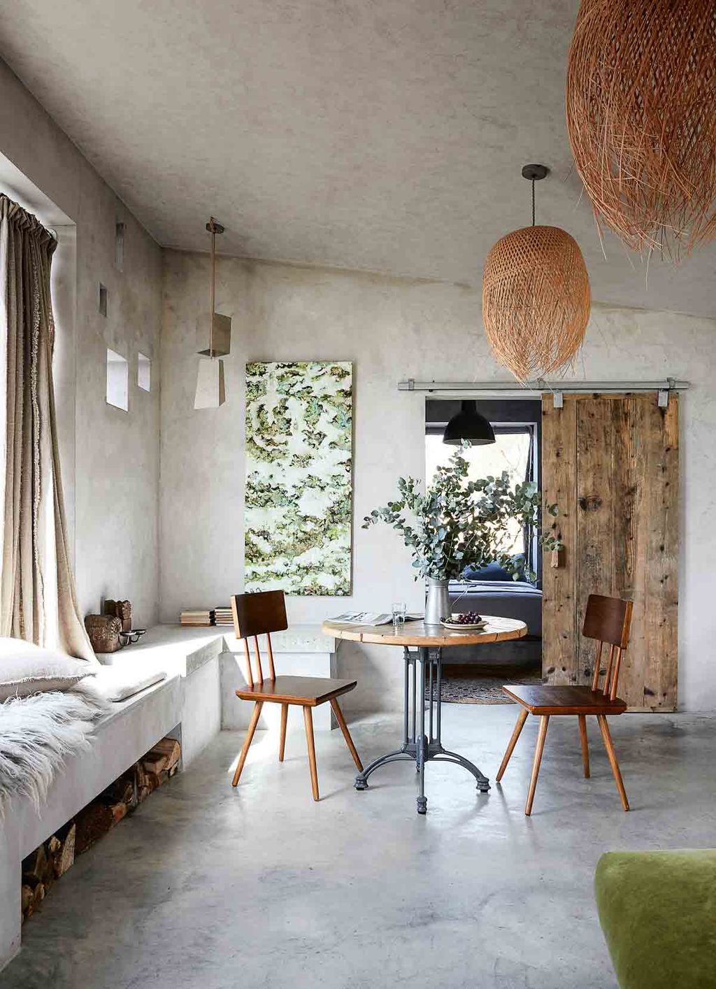 Explore a modern, open plan concrete house in Cornwall with back-to ...