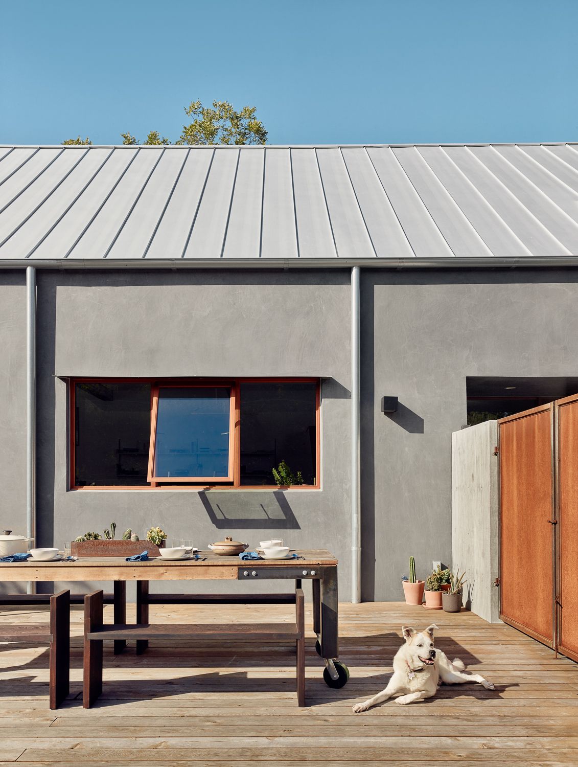 Modern adobe home in East Austin thinks outside the box | Wallpaper