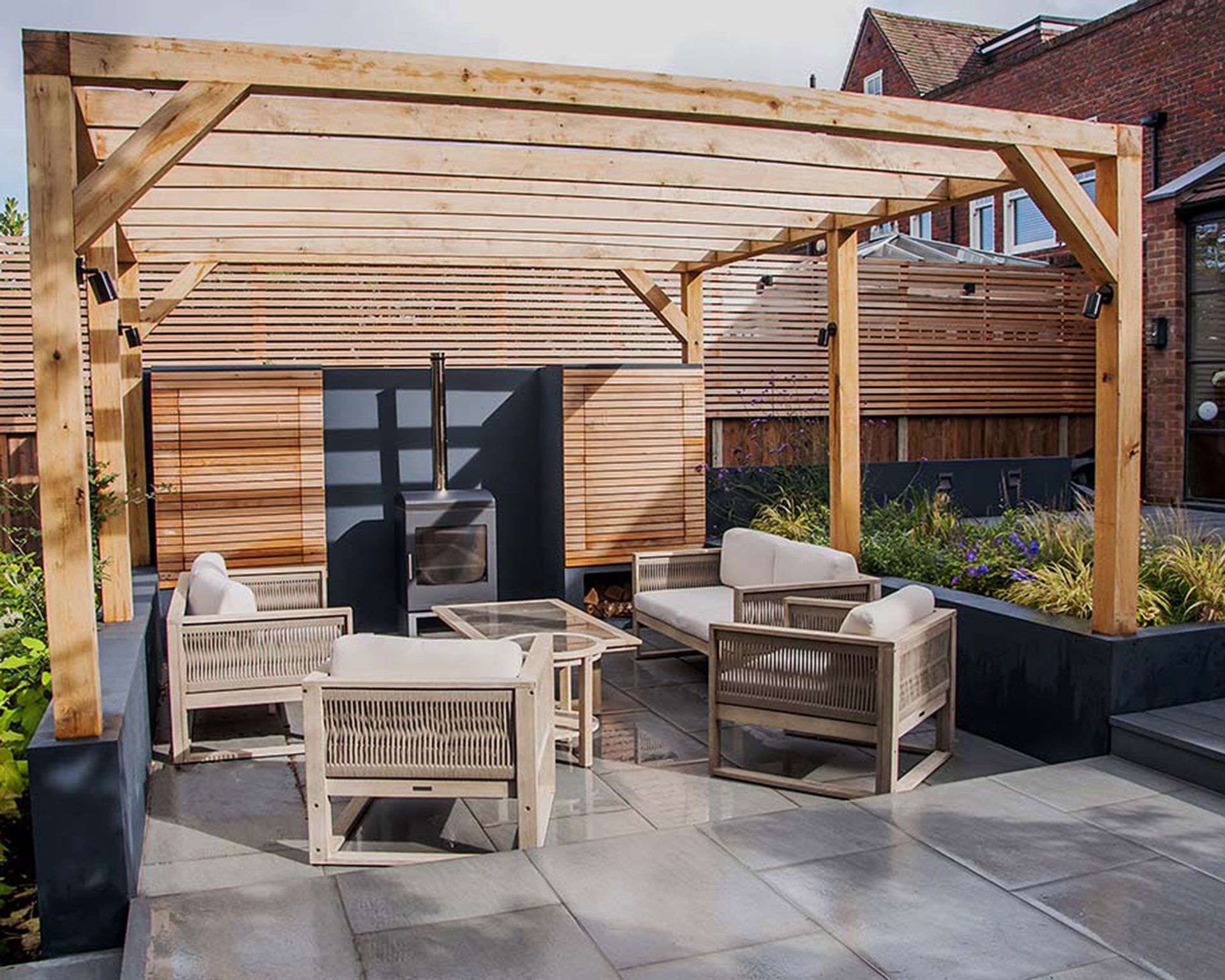 Split-level patio ideas: 12 clever ways to link your spaces | Gardeningetc