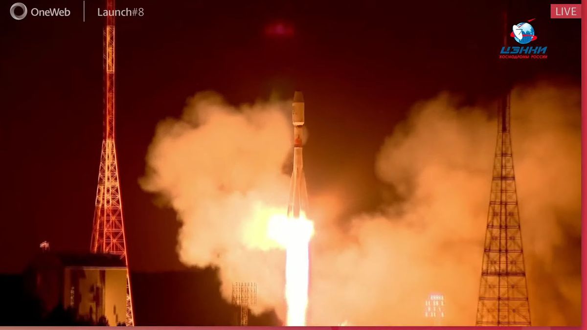 Arianespace Soyuz rocket lofts 36 new OneWeb internet satellites | Space