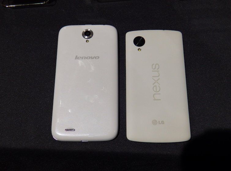 Lenovo's A859 'Tweener' Smartphone Hands-on | Tom's Hardware