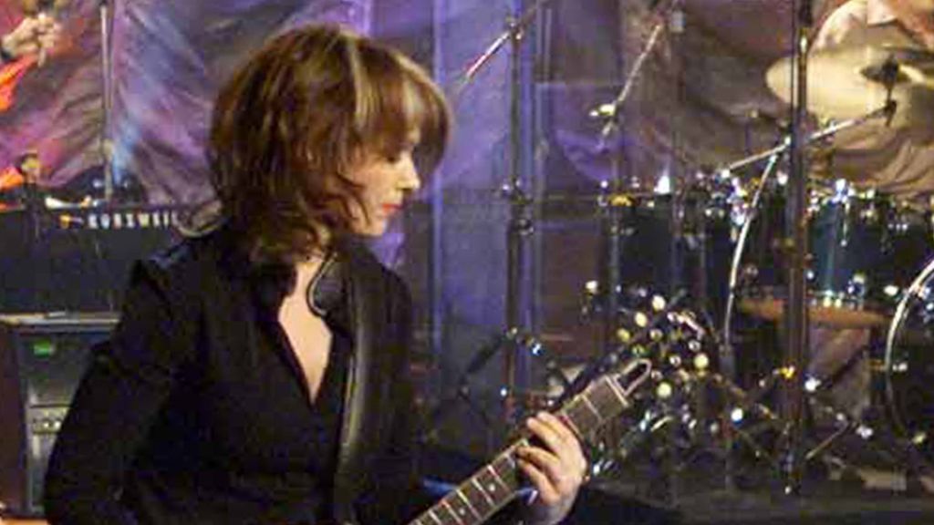 Nancy Wilson’s “Barracuda” Guitar Slated for Reverb Sale | GuitarPlayer