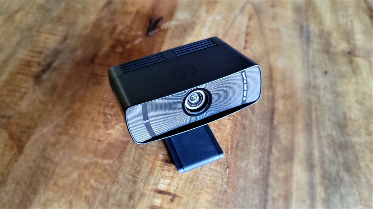Review: The Elgato Facecam Pro is big and beautiful | Windows Central