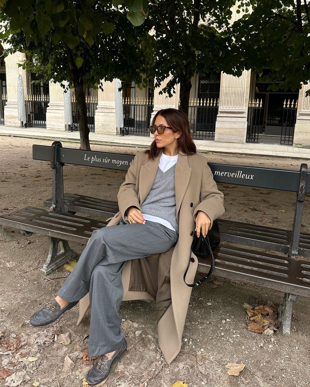 These 6 Shoe Colour Trends Make Grey Outfits Look Chicest | Who What Wear