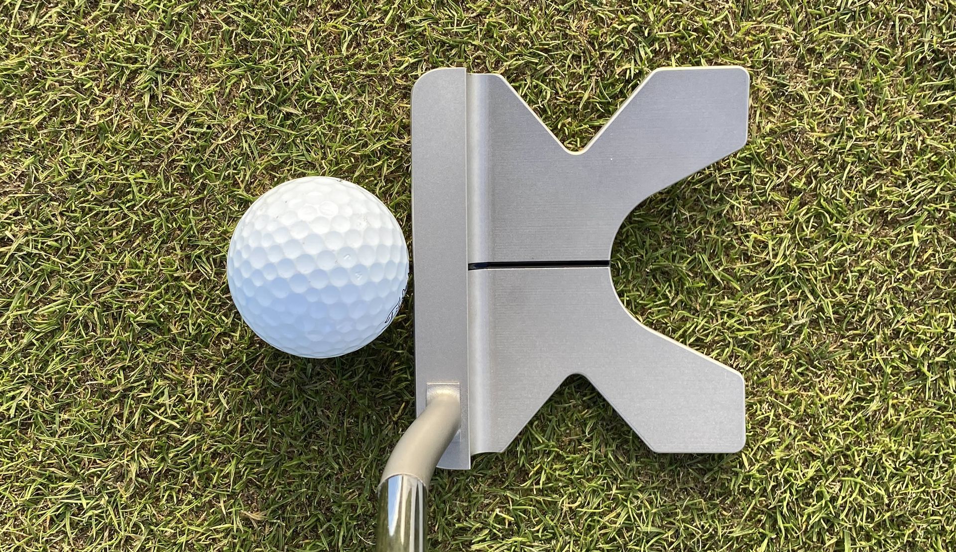 SIK Flo C-Series Putter Review | Golf Monthly